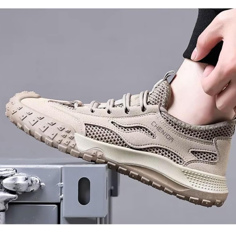 Army Training Shoes Desert Tan