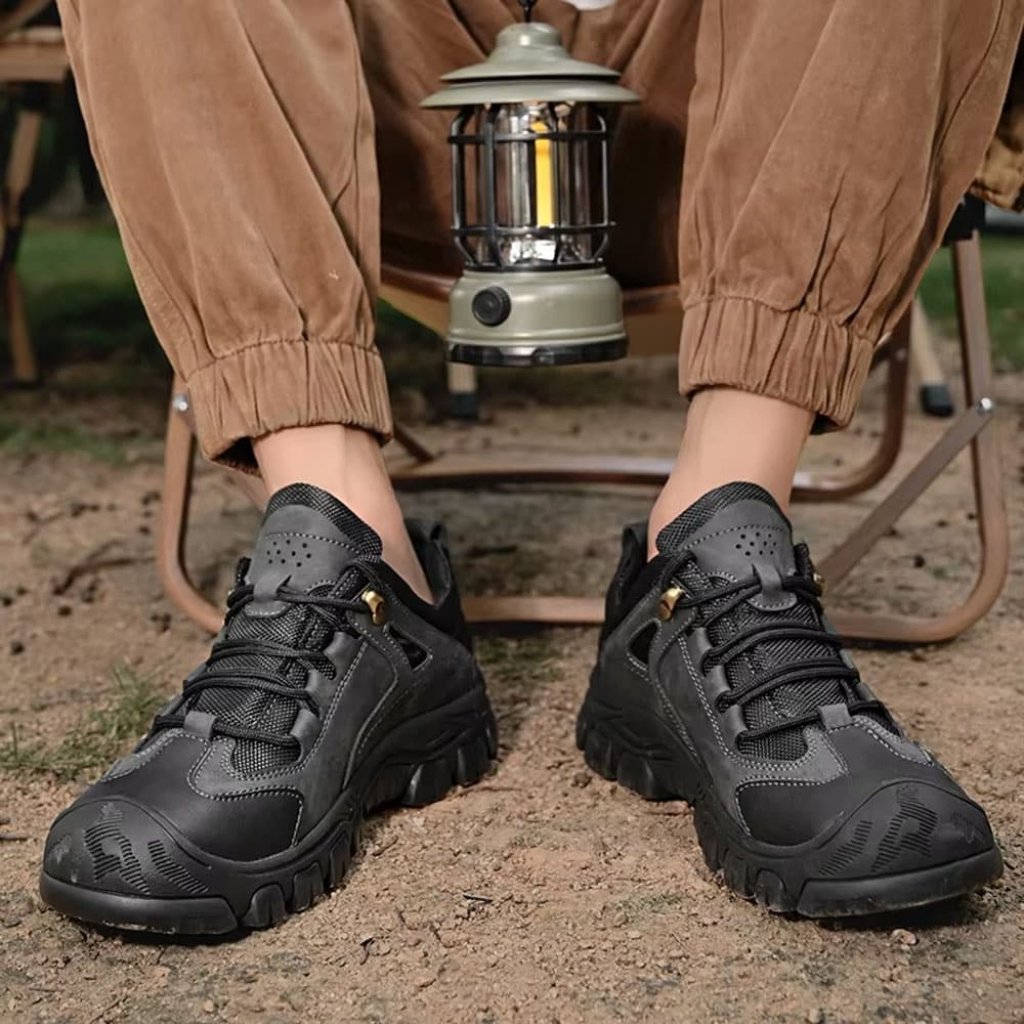 Waterproof Tactical Shoes "Hikeup" Black