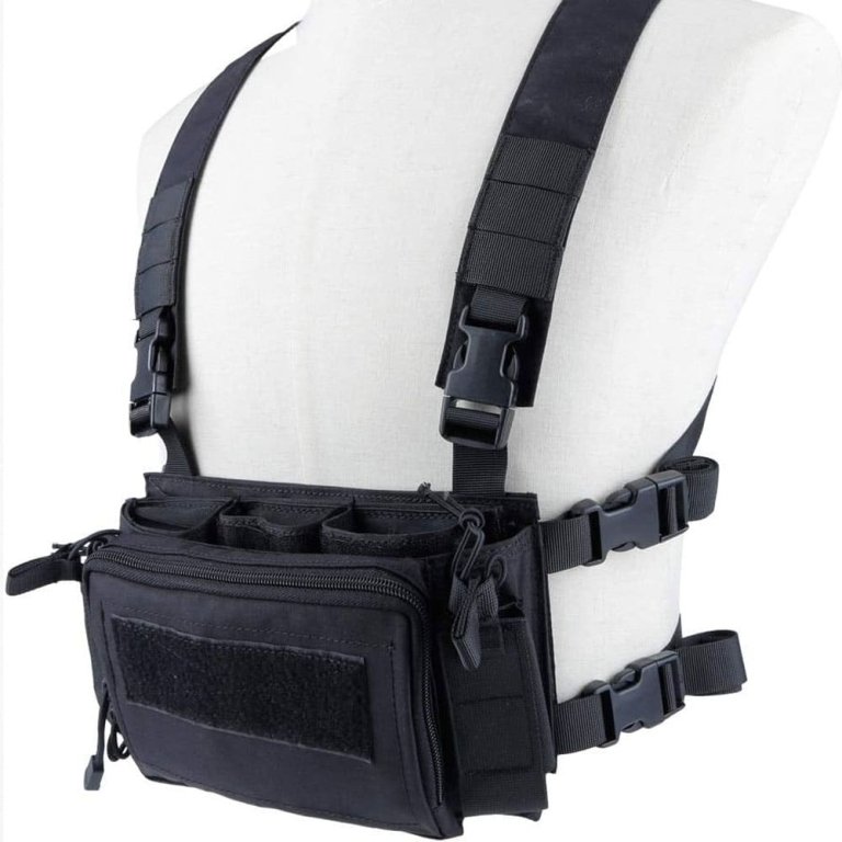 Black Micro Chest Rig "D3CRM"