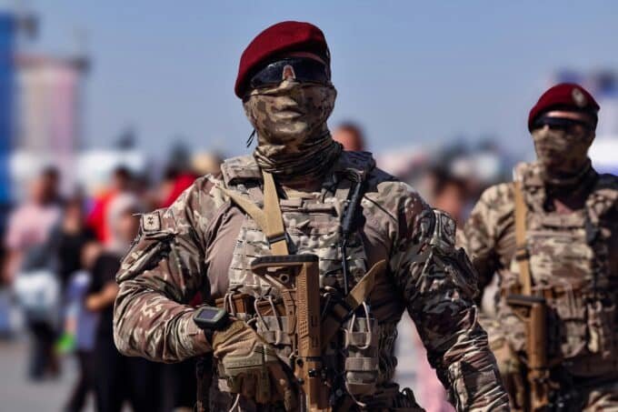 How To Wear A Military Beret?