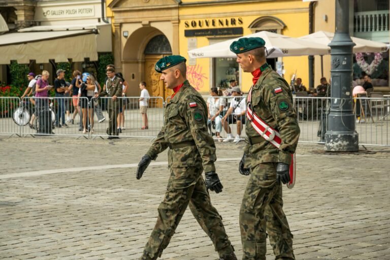 How To Wear A Military Beret?